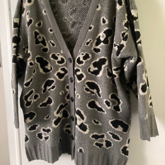 By Together | Sweaters | Leopard Print Cozy Sweater | Poshmark